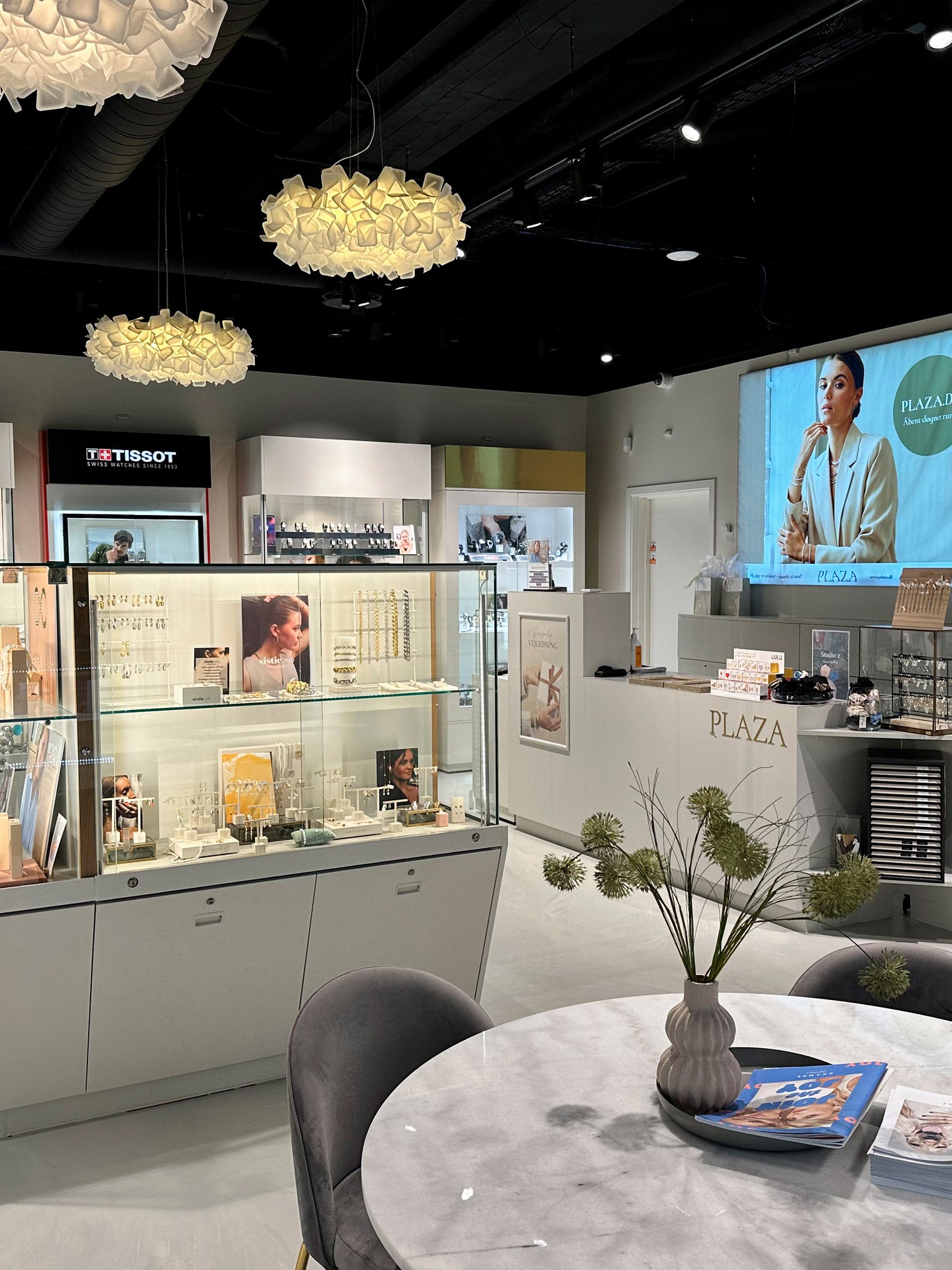 Den bedste smykke- og urbutik i Rødovre er PLAZA